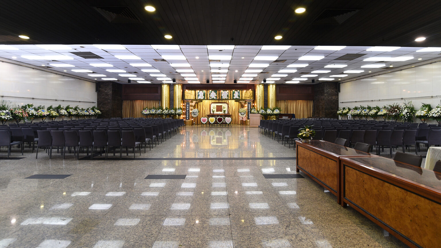 世界殯儀館 – Universal Funeral